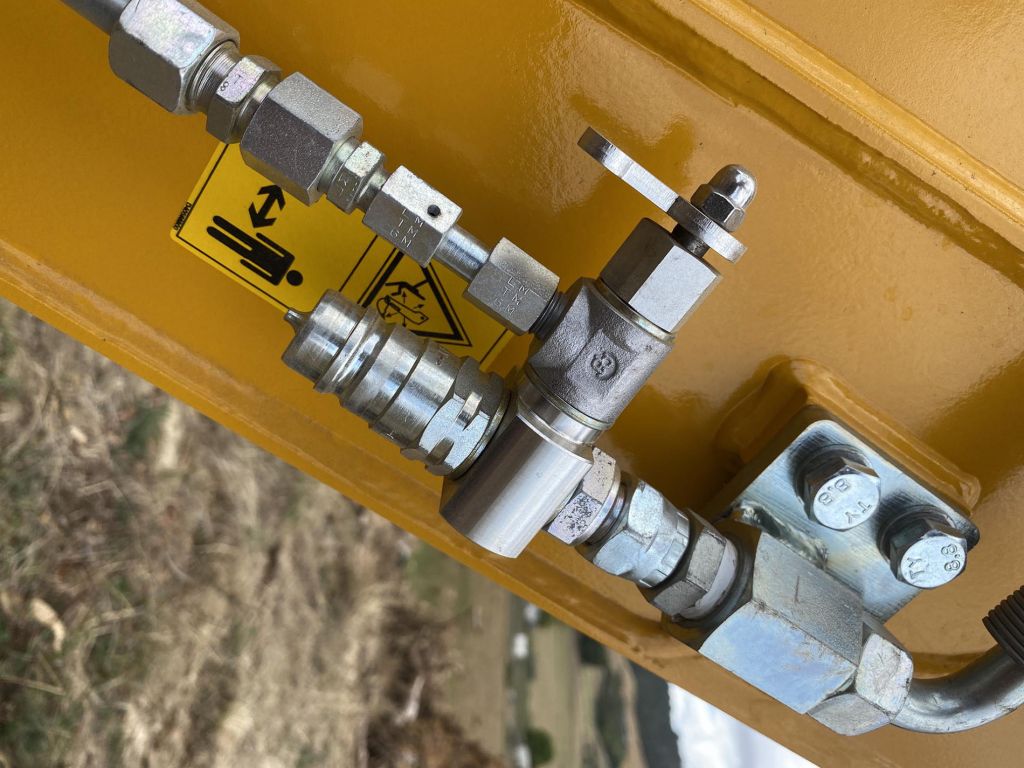 Tilt hitch | Quick coupler | Mini tilt | Mini excavator | Tiltman ...